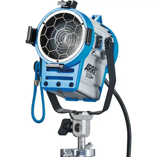 Arri 300 Watt Plus Tungsten Fresnel – Grab Grip Store